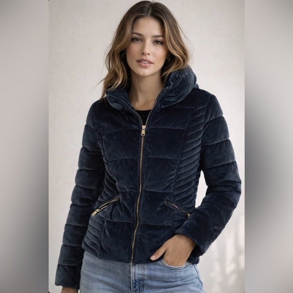 Guess | Jackets & Coats | Guess Womens Navy Velvet Puffer Jacket | Poshmark
